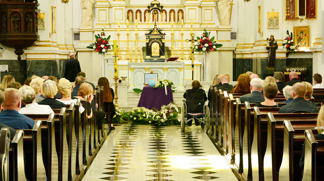 Community Church Prayer Services | Find Peace and Connection – Blue Sky ...